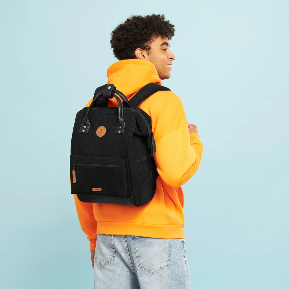 Cabaia Adventurer rugzak M 13 inch brighton | 023259-Zwart